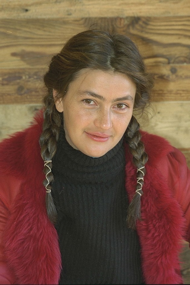 Dramele neștiute ale Ronei Hartner │ Divahair.ro | DivaHair.ro