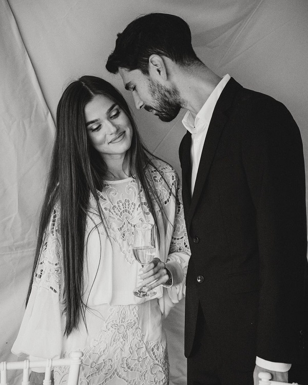 Nunta lui Theo Rose a aprins lumea mondenă! Lora a fost extrem de ...