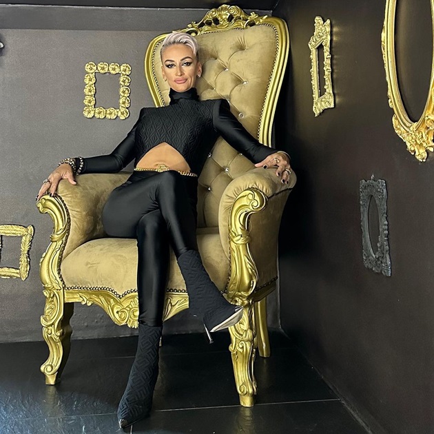 Totul despre Gabriela Lucuțar | DivaHair.ro