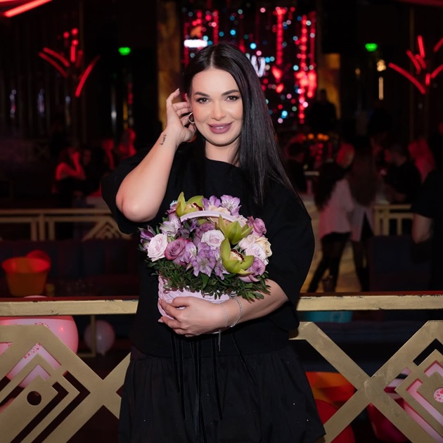 Deea Maxer iubește din nou. Cu cine a fost surprinsă după ce s-a despărțit de Robert Drilea ...