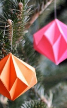 Fulgi de zapada din hartie