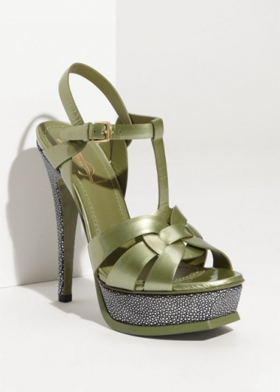 Pantofi si sandale luxoase la moda in sezonul cald 2011 - Yves Saint ...